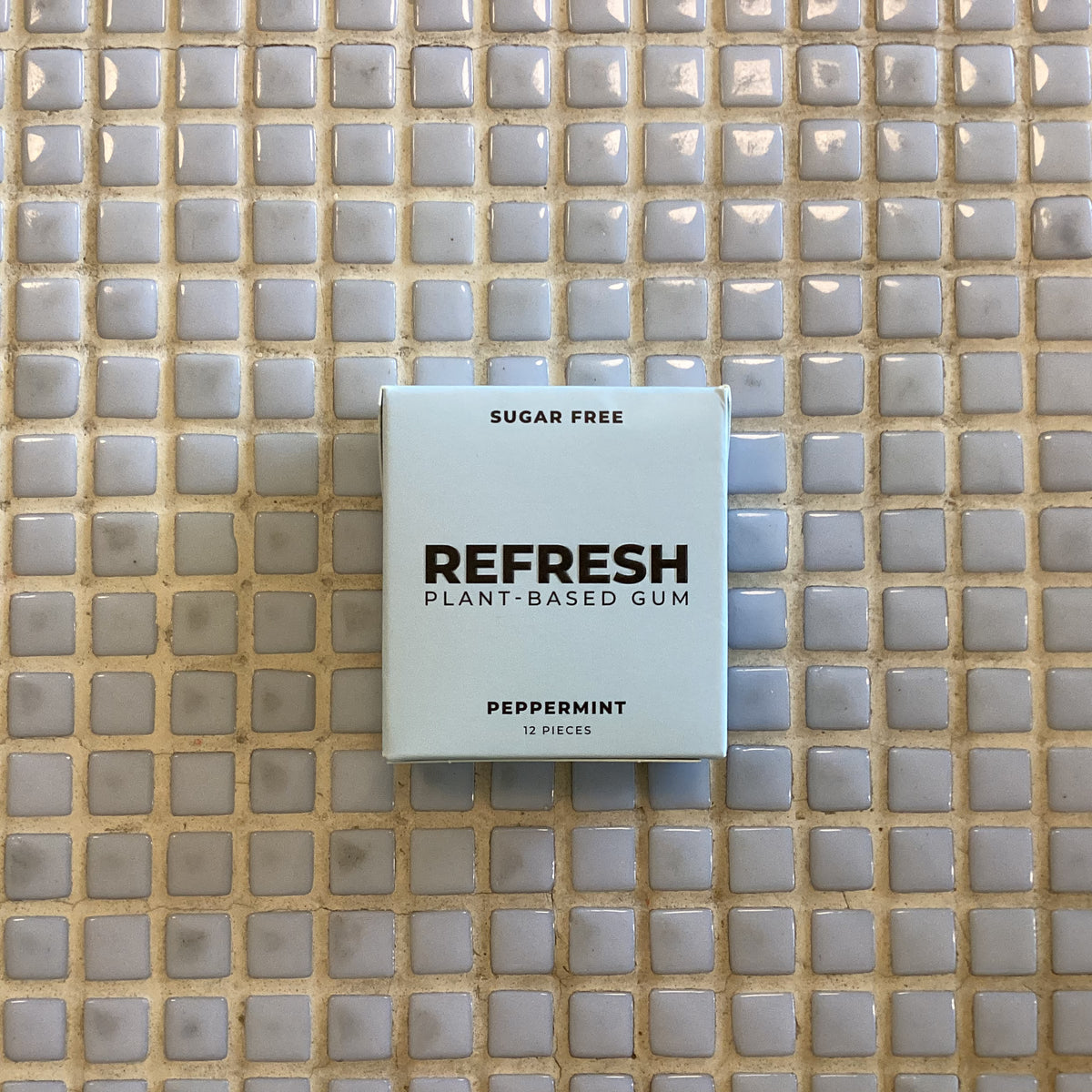 Refresh peppermint gum | SIP SNACK